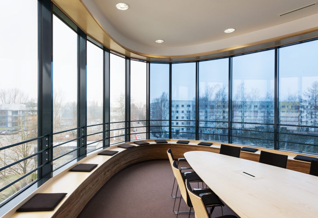 Is there such thing as a smart / intelligent window? - M-Sora