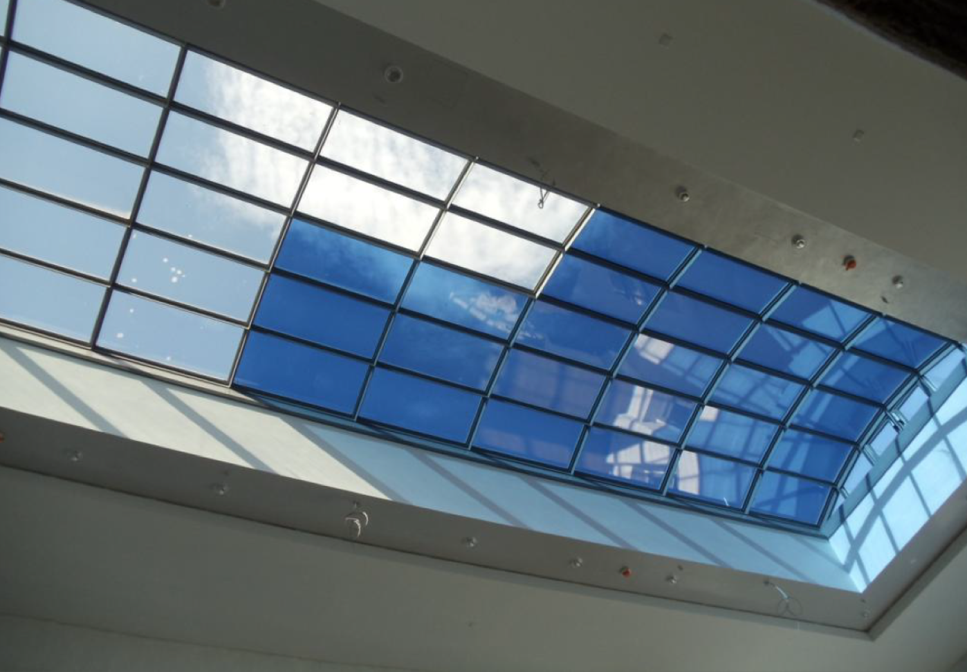 What all can glass do? - M-Sora